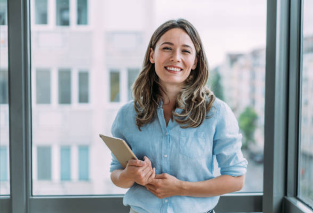 ¿Qué Hace un Asesor Comercial?: Funciones y Responsabilidades | Yimi Blog